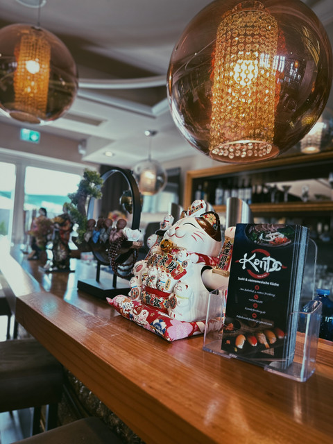 VIETNAMESISCHES & JAPANISCHES RESTAURANT